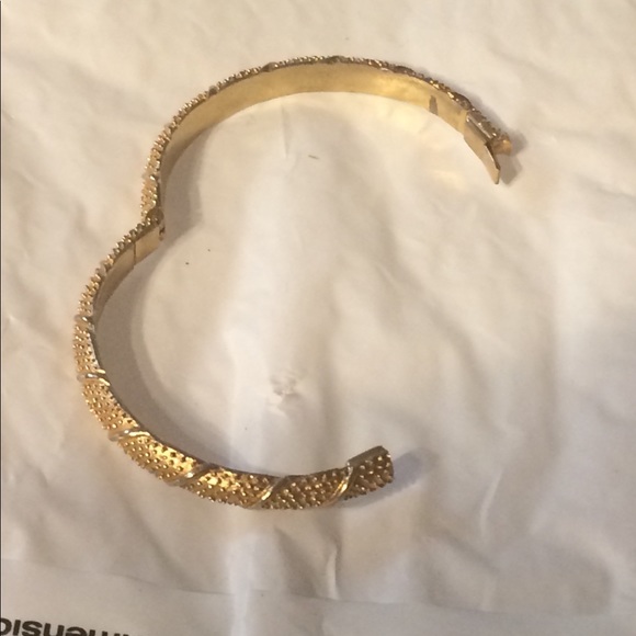 Trifari | Jewelry | Vintage Bangle | Poshmark